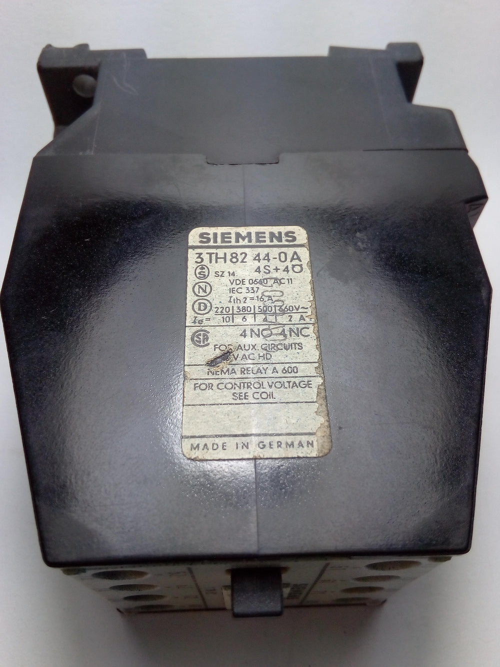 Relevador Siemens 3TH82 44-0A