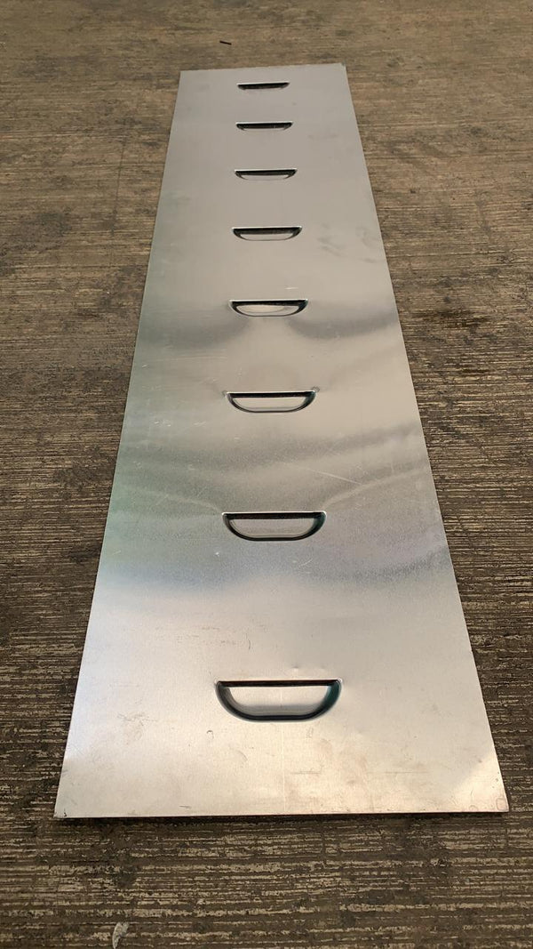 Fondo Ranurado de Charola Eléctrica 48" X 11"