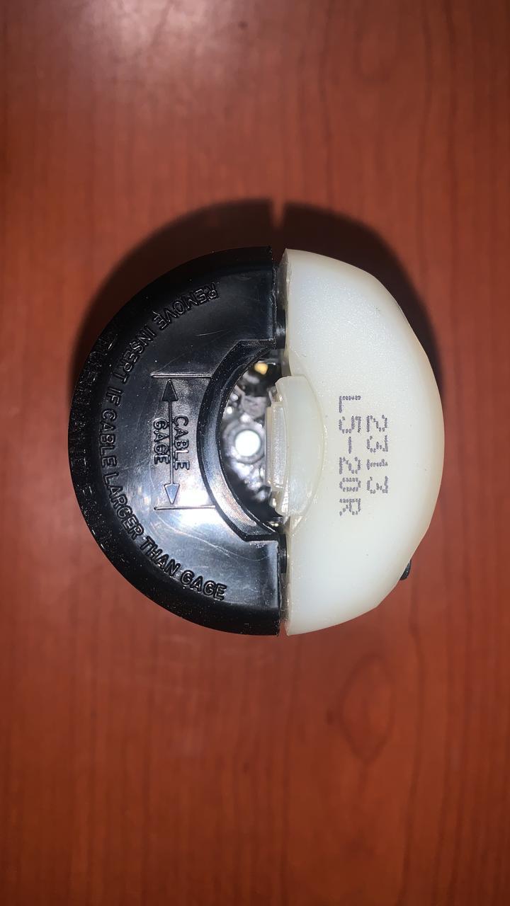 Contacto Bifásico Leviton 2313